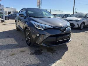Серый Тойота C-HR 2022 в Паневежис, объемом двигателя 1.80 л и пробегом 99 тыс. км за 19900 €, фото 4 на AUTOMOTO.COM.LV
