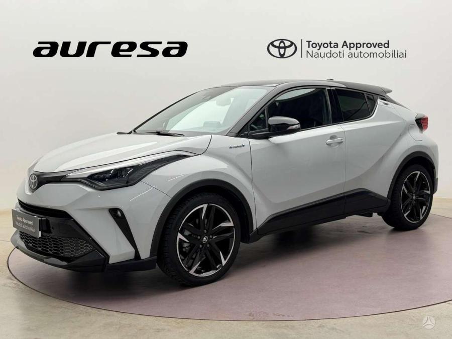 Pelēks Toyota C-HR 2022 Panevēža, ar dzinēja tilpumu 1.80 L un nobraukumu 90 tūkst. km par 24990 €, foto 1 vietnē AUTOMOTO.COM.LV
