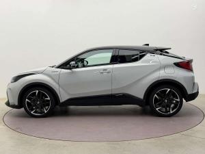 Pelēks Toyota C-HR 2022 Panevēža, ar dzinēja tilpumu 1.80 L un nobraukumu 90 tūkst. km par 24990 €, foto 6 vietnē AUTOMOTO.COM.LV