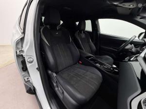 Pelēks Toyota C-HR 2022 Panevēža, ar dzinēja tilpumu 1.80 L un nobraukumu 90 tūkst. km par 24990 €, foto 17 vietnē AUTOMOTO.COM.LV