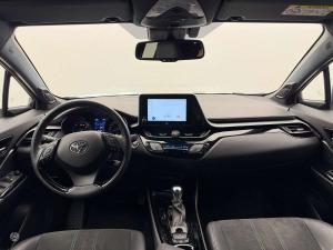 Серый Тойота C-HR 2022 в Паневежис, объемом двигателя 1.99 л и пробегом 102 тыс. км за 25390 €, фото 19 на AUTOMOTO.COM.LV