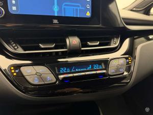 Серый Тойота C-HR 2022 в Паневежис, объемом двигателя 1.99 л и пробегом 102 тыс. км за 25390 €, фото 33 на AUTOMOTO.COM.LV