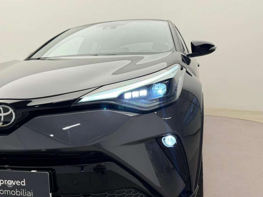 Серый Тойота C-HR 2022 в Паневежис, объемом двигателя 1.99 л и пробегом 102 тыс. км за 25390 €, фото 38 на AUTOMOTO.COM.LV