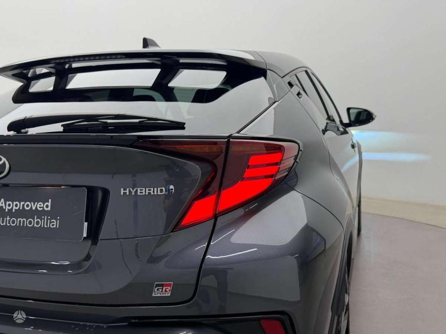 Серый Тойота C-HR 2022 в Паневежис, объемом двигателя 1.99 л и пробегом 102 тыс. км за 25390 €, фото 40 на AUTOMOTO.COM.LV