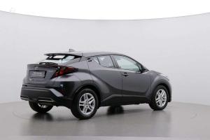 Grey Toyota C-HR 2022 in Vilnius, with an engine capacity of 1.99 L and mileage of 104 thousand km for 23900 €, photo 4 on AUTOMOTO.COM.LV