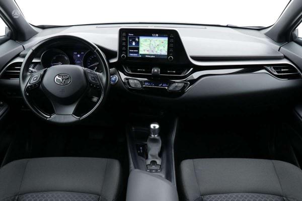 Серый Тойота C-HR 2022 в Вильнюс, объемом двигателя 1.99 л и пробегом 104 тыс. км за 23900 €, фото 8 на AUTOMOTO.COM.LV