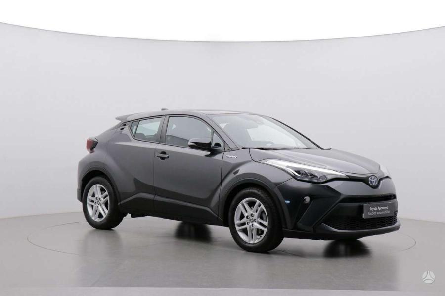 Grey Toyota C-HR 2022 in Vilnius, with an engine capacity of 1.99 L and mileage of 104 thousand km for 23900 €, photo 20 on AUTOMOTO.COM.LV
