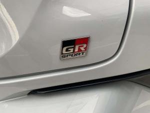 Grey Toyota C-HR 2022 in Vilnius, with an engine capacity of 1.99 L and mileage of 66 thousand km for 24950 €, photo 12 on AUTOMOTO.COM.LV