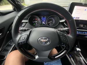 Grey Toyota C-HR 2022 in Vilnius, with an engine capacity of 1.99 L and mileage of 66 thousand km for 24950 €, photo 23 on AUTOMOTO.COM.LV
