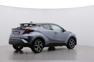 Серый Тойота C-HR 2022 в Вильнюс, объемом двигателя 1.80 л и пробегом 63 тыс. км за 23900 €, фото 4 на AUTOMOTO.COM.LV