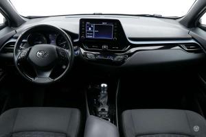 Серый Тойота C-HR 2022 в Вильнюс, объемом двигателя 1.80 л и пробегом 63 тыс. км за 23900 €, фото 8 на AUTOMOTO.COM.LV