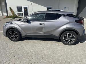 Серый Тойота C-HR 2022 в Вильнюс, объемом двигателя 2.00 л и пробегом 130 тыс. км за 12999 €, фото 5 на AUTOMOTO.COM.LV