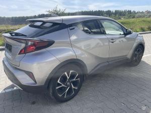 Серый Тойота C-HR 2022 в Вильнюс, объемом двигателя 2.00 л и пробегом 130 тыс. км за 12999 €, фото 14 на AUTOMOTO.COM.LV