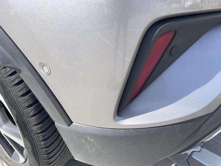 Серый Тойота C-HR 2022 в Вильнюс, объемом двигателя 2.00 л и пробегом 130 тыс. км за 12999 €, фото 23 на AUTOMOTO.COM.LV
