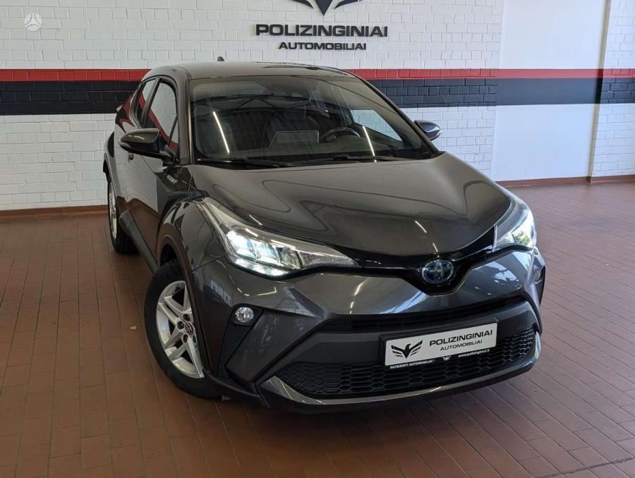 Pelēks Toyota C-HR 2022 Kauņa, ar dzinēja tilpumu 1.80 L un nobraukumu 70 tūkst. km par 20900 €, foto 3 vietnē AUTOMOTO.COM.LV