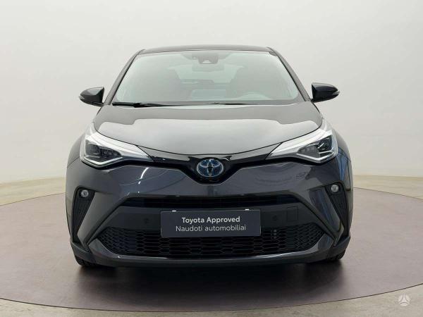 Pelēks Toyota C-HR 2022 Panevēža, ar dzinēja tilpumu 1.80 L un nobraukumu 79 tūkst. km par 23990 €, foto 3 vietnē AUTOMOTO.COM.LV