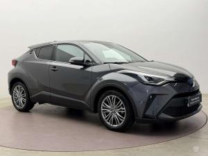 Серый Тойота C-HR 2022 в Паневежис, объемом двигателя 1.80 л и пробегом 79 тыс. км за 23990 €, фото 4 на AUTOMOTO.COM.LV