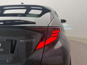 Серый Тойота C-HR 2022 в Паневежис, объемом двигателя 1.80 л и пробегом 79 тыс. км за 23990 €, фото 39 на AUTOMOTO.COM.LV