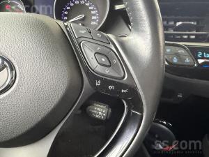 Серый Тойота C-HR 2022 в Рига, объемом двигателя 2.00 л и пробегом 75 тыс. км за 24500 €, фото 19 на AUTOMOTO.COM.LV