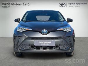 Серый Тойота C-HR 2022 в Рига, объемом двигателя 1.80 л и пробегом 49 тыс. км за 21490 €, фото 6 на AUTOMOTO.COM.LV