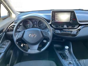 Серый Тойота C-HR 2022 в Рига, объемом двигателя 1.80 л и пробегом 49 тыс. км за 21490 €, фото 10 на AUTOMOTO.COM.LV