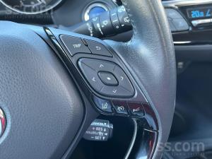 Серый Тойота C-HR 2022 в Рига, объемом двигателя 1.80 л и пробегом 49 тыс. км за 21490 €, фото 18 на AUTOMOTO.COM.LV