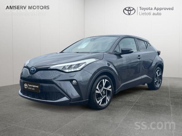 Grey Toyota C-HR 2023 in Riga, with an engine capacity of 1.80 L and mileage of 34 thousand km for 18000 €, photo 1 on AUTOMOTO.COM.LV