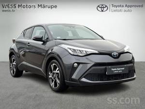 Серый Тойота C-HR 2023 в Рига, объемом двигателя 1.80 л и пробегом 43 тыс. км за 23990 €, фото 18 на AUTOMOTO.COM.LV