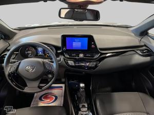 Серый Тойота C-HR 2023 в Каунас, объемом двигателя 0.00 л и пробегом 28 тыс. км за 28849 €, фото 12 на AUTOMOTO.COM.LV