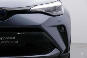 Серый Тойота C-HR 2023 в Вильнюс, объемом двигателя 1.80 л и пробегом 55 тыс. км за 22900 €, фото 19 на AUTOMOTO.COM.LV