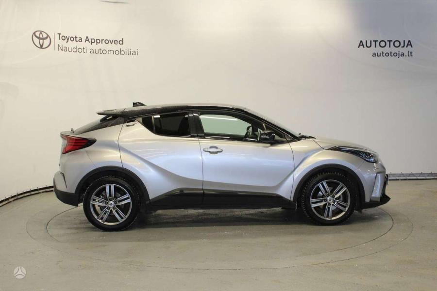 Pelēks Toyota C-HR 2023 Kauņa, ar dzinēja tilpumu 1.80 L un nobraukumu 65 tūkst. km par 25900 €, foto 16 vietnē AUTOMOTO.COM.LV