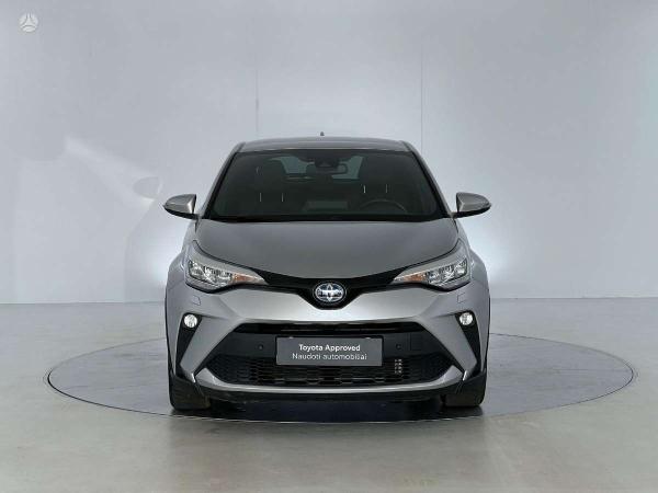 Серый Тойота C-HR 2023 в Вильнюс, объемом двигателя 1.80 л и пробегом 51 тыс. км за 22900 €, фото 5 на AUTOMOTO.COM.LV