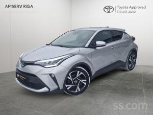 Grey Toyota C-HR 2023 in Riga, with an engine capacity of 1.80 L and mileage of 50 thousand km for 22900 €, photo  on AUTOMOTO.COM.LV