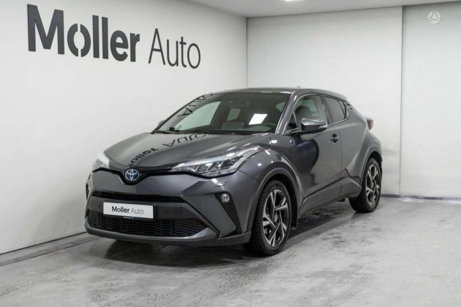 Серый Тойота C-HR 2023 в Вильнюс, объемом двигателя 1.80 л и пробегом 86 тыс. км за 22400 €, фото 1 на AUTOMOTO.COM.LV