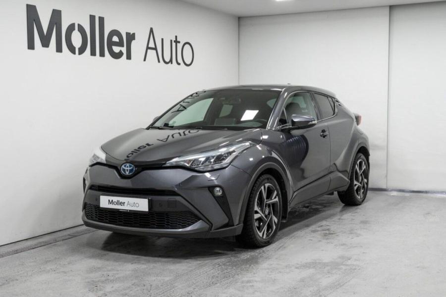 Grey Toyota C-HR 2023 in Vilnius, with an engine capacity of 1.80 L and mileage of 86 thousand km for 22400 €, photo 1 on AUTOMOTO.COM.LV