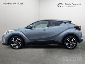 Pelēks Toyota C-HR 2023 Rīga, ar dzinēja tilpumu 1.80 L un nobraukumu 48 tūkst. km par 22900 €, foto 4 vietnē AUTOMOTO.COM.LV