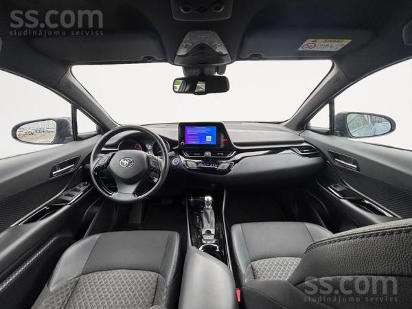 Pelēks Toyota C-HR 2023 Rīga, ar dzinēja tilpumu 1.80 L un nobraukumu 47 tūkst. km par 22900 €, foto 8 vietnē AUTOMOTO.COM.LV
