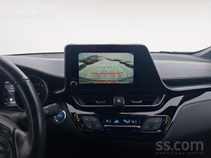 Серый Тойота C-HR 2023 в Рига, объемом двигателя 1.80 л и пробегом 50 тыс. км за 22900 €, фото 16 на AUTOMOTO.COM.LV