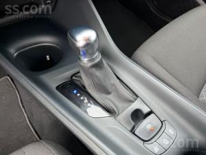 Pelēks Toyota C-HR 2023 Rīga, ar dzinēja tilpumu 1.80 L un nobraukumu 62 tūkst. km par 21990 €, foto 16 vietnē AUTOMOTO.COM.LV