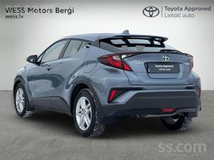 Pelēks Toyota C-HR 2023 Rīga, ar dzinēja tilpumu 1.80 L un nobraukumu 62 tūkst. km par 21990 €, foto 23 vietnē AUTOMOTO.COM.LV
