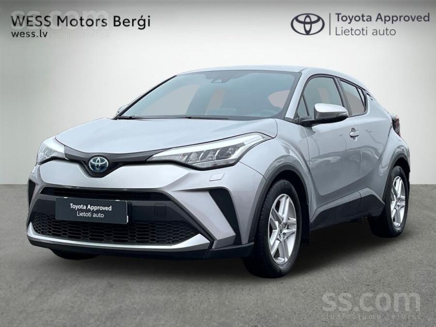 Grey Toyota C-HR 2023 in Riga, with an engine capacity of 1.80 L and mileage of 65 thousand km for 21990 €, photo 1 on AUTOMOTO.COM.LV