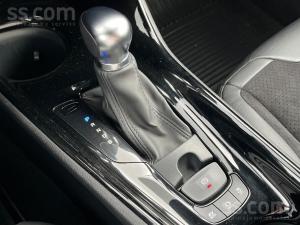 Pelēks Toyota C-HR 2023 Rīga, ar dzinēja tilpumu 1.80 L un nobraukumu 100 tūkst. km par 23990 €, foto 16 vietnē AUTOMOTO.COM.LV