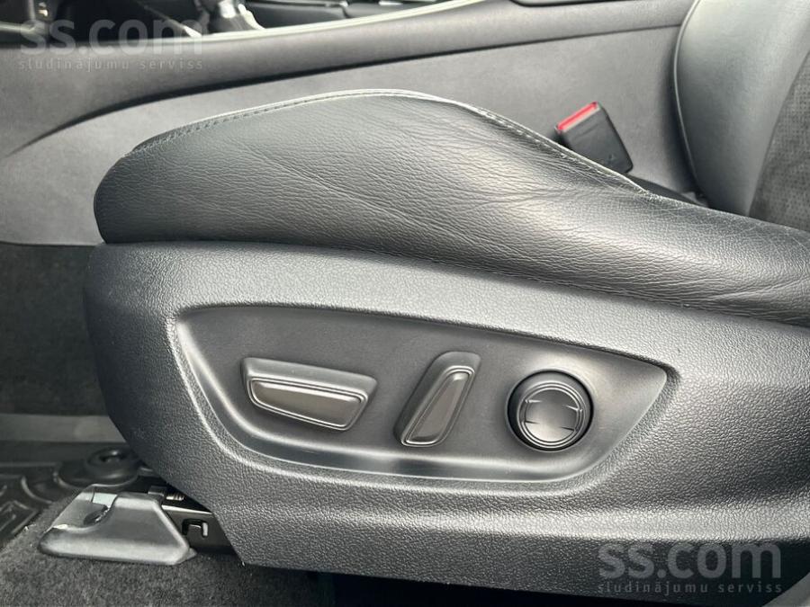 Pelēks Toyota C-HR 2023 Rīga, ar dzinēja tilpumu 1.80 L un nobraukumu 100 tūkst. km par 23990 €, foto 22 vietnē AUTOMOTO.COM.LV