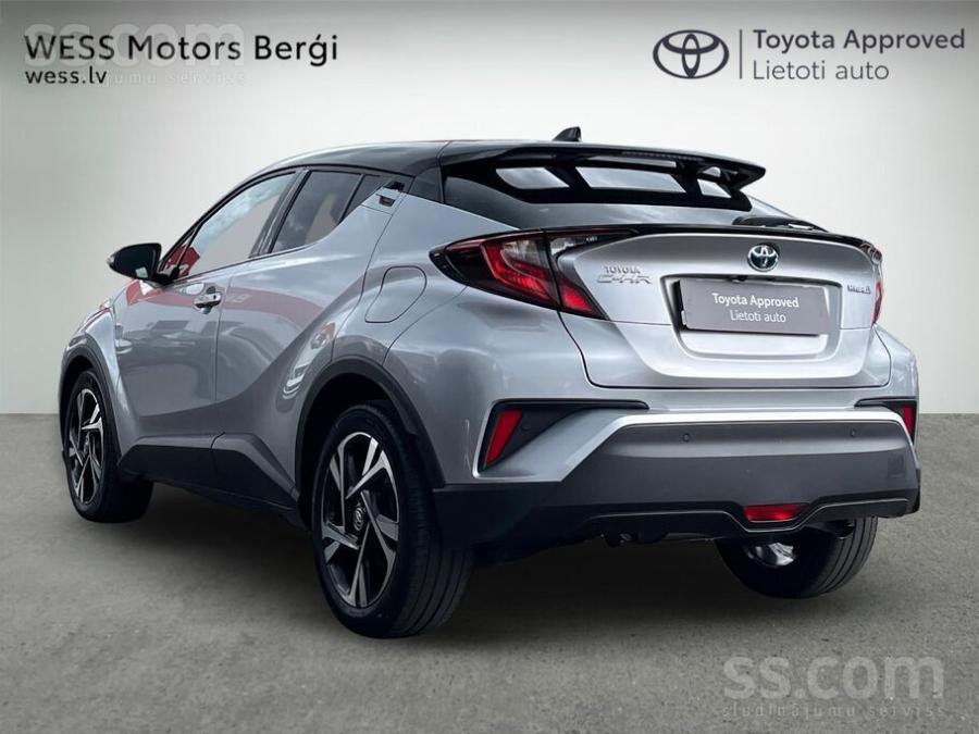 Pelēks Toyota C-HR 2023 Rīga, ar dzinēja tilpumu 1.80 L un nobraukumu 100 tūkst. km par 23990 €, foto 26 vietnē AUTOMOTO.COM.LV