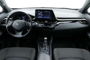 Grey Toyota C-HR 2023 in Vilnius, with an engine capacity of 1.80 L and mileage of 40 thousand km for 24500 €, photo 8 on AUTOMOTO.COM.LV