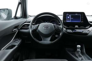 Grey Toyota C-HR 2023 in Vilnius, with an engine capacity of 1.80 L and mileage of 40 thousand km for 24500 €, photo 9 on AUTOMOTO.COM.LV