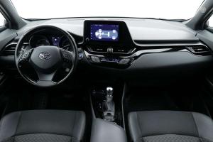 Серый Тойота C-HR 2023 в Вильнюс, объемом двигателя 1.80 л и пробегом 69 тыс. км за 26500 €, фото 8 на AUTOMOTO.COM.LV