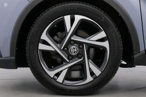 Серый Тойота C-HR 2023 в Вильнюс, объемом двигателя 1.80 л и пробегом 69 тыс. км за 26500 €, фото 17 на AUTOMOTO.COM.LV