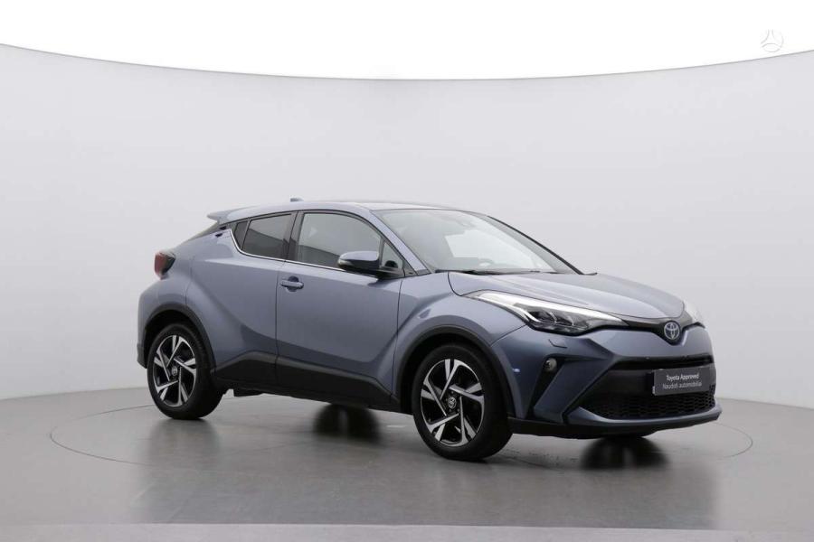 Серый Тойота C-HR 2023 в Вильнюс, объемом двигателя 1.80 л и пробегом 69 тыс. км за 26500 €, фото 20 на AUTOMOTO.COM.LV