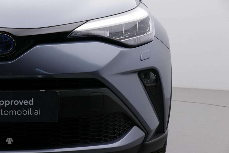 Серый Тойота C-HR 2023 в Вильнюс, объемом двигателя 1.80 л и пробегом 69 тыс. км за 26500 €, фото 21 на AUTOMOTO.COM.LV
